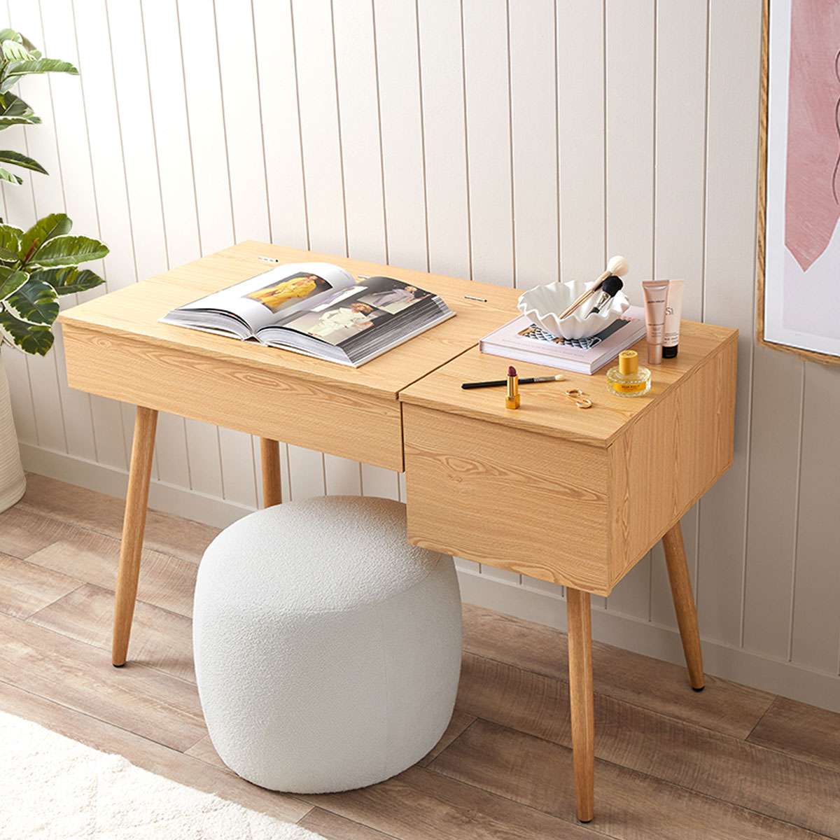 Leia Make-Up Table - Natural