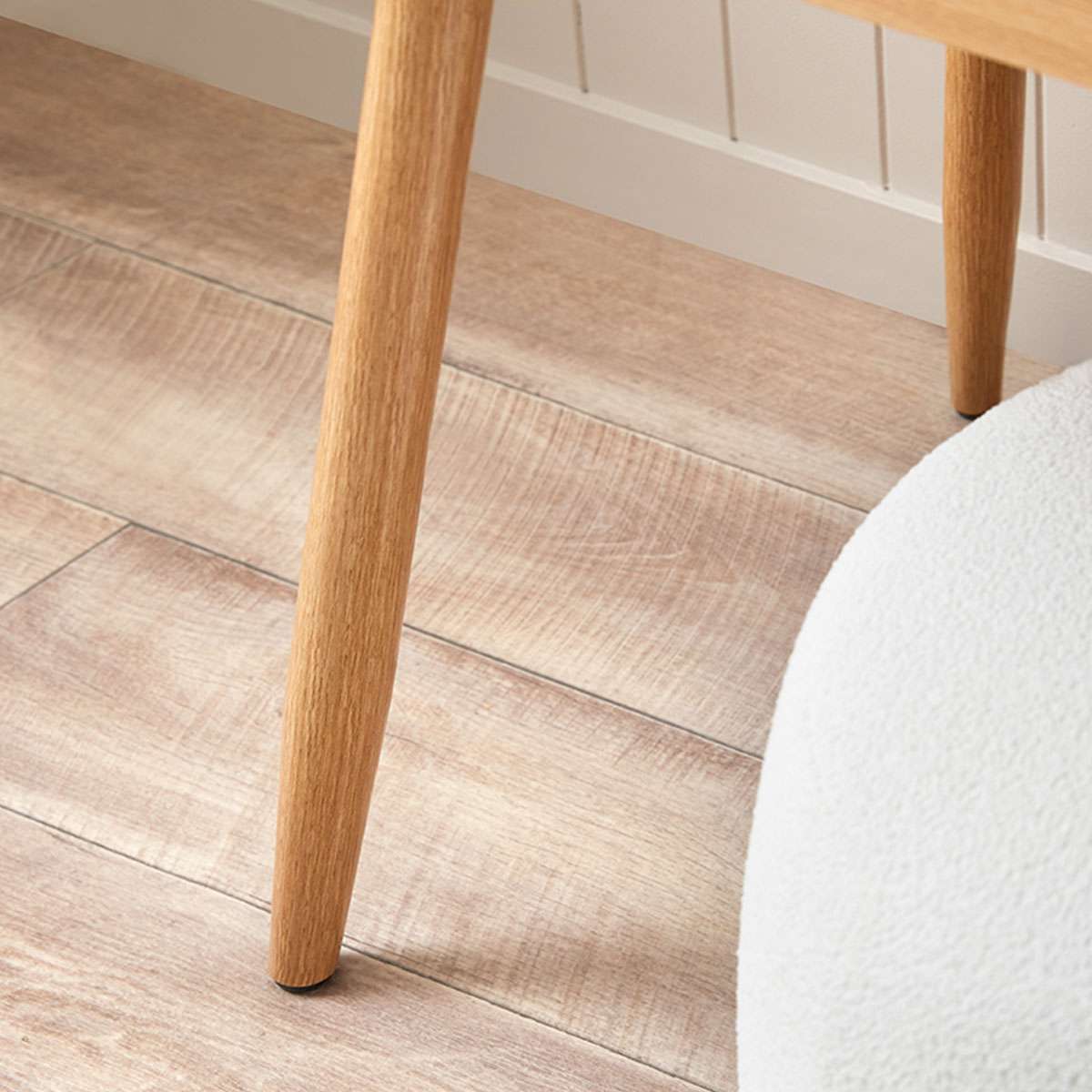 Leia Make-Up Table - Natural